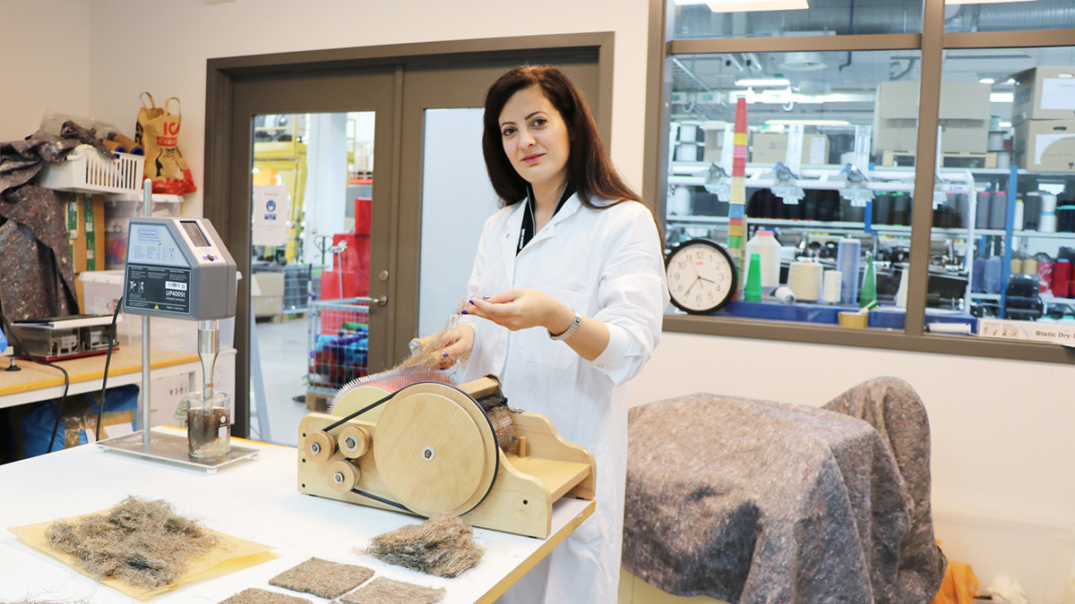 Ny forskning: Så kan svensk hampa bli teknisk textil - Högskolan i Borås